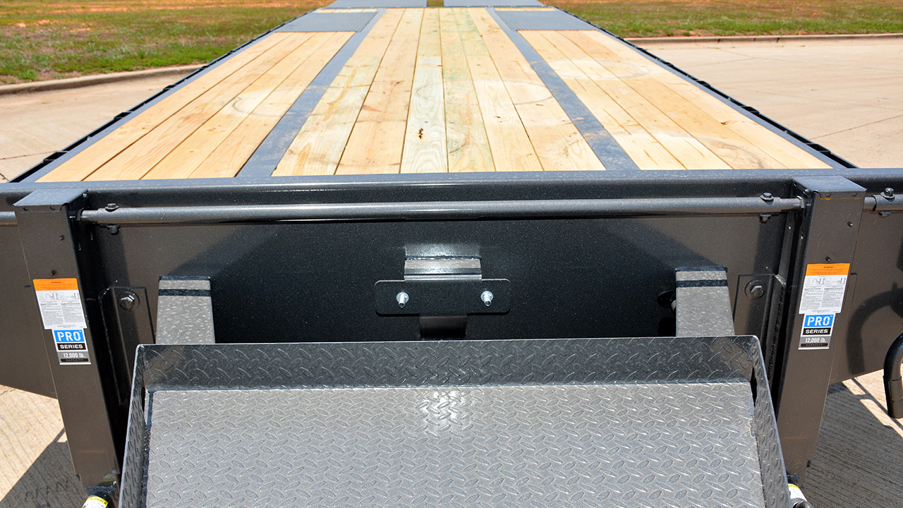 PX216 Pintle Hitch Trailer - Diamond C Trailers