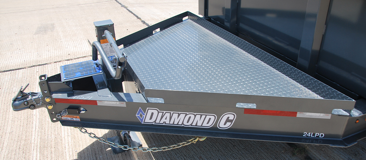 HD V-Tongue Lid - Storage - Diamond C Trailers