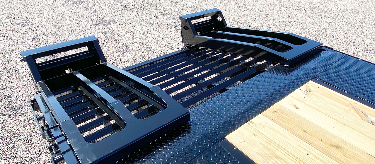 XDR Extreme Duty Knee Ramps - Loading Options - Diamond C Trailers