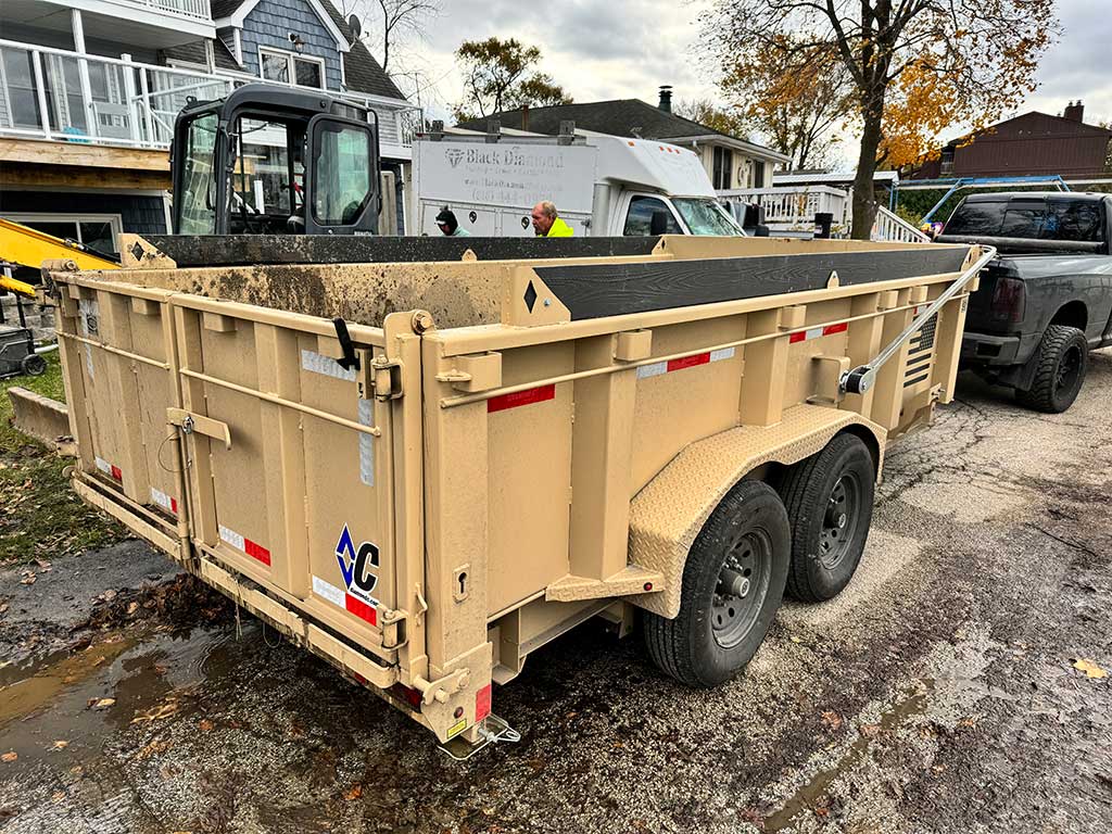 Dan Maxey - Diamond C Trailers