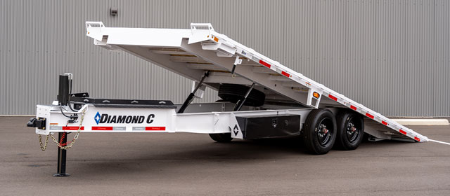 Model DET: Deck Over Tilt Equipment Trailer - Diamond C Trailers