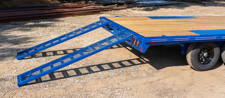 The Ultimate Equipment & Tilt Trailer Buyer's Guide - Diamond C Trailers